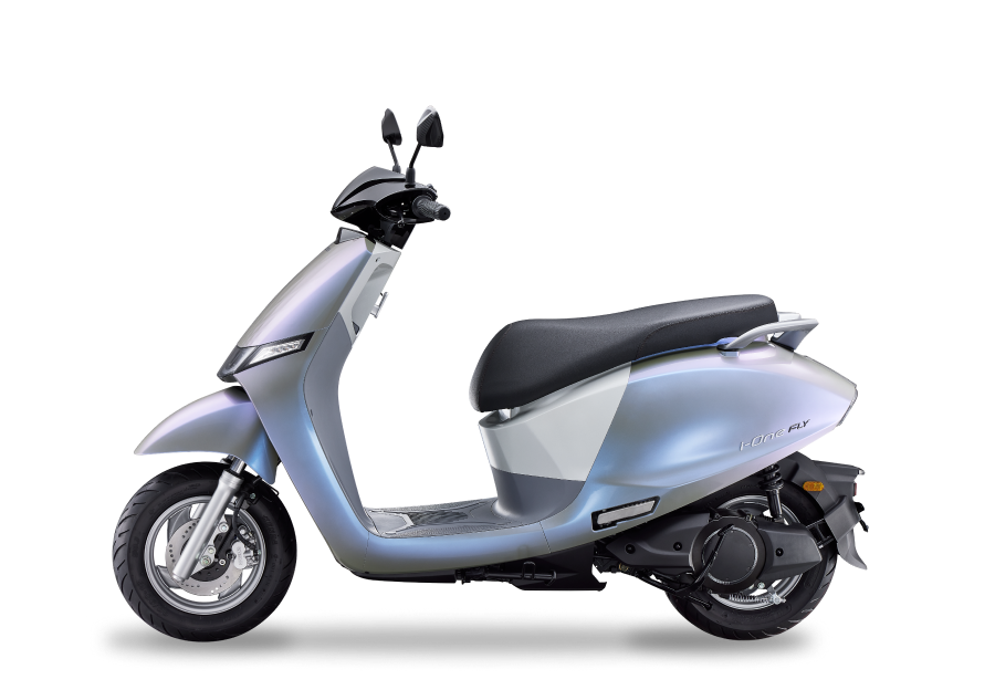 i-One Fly Techno充換雙飛馳X充換兩用電動機車｜Ionex光陽電動車
